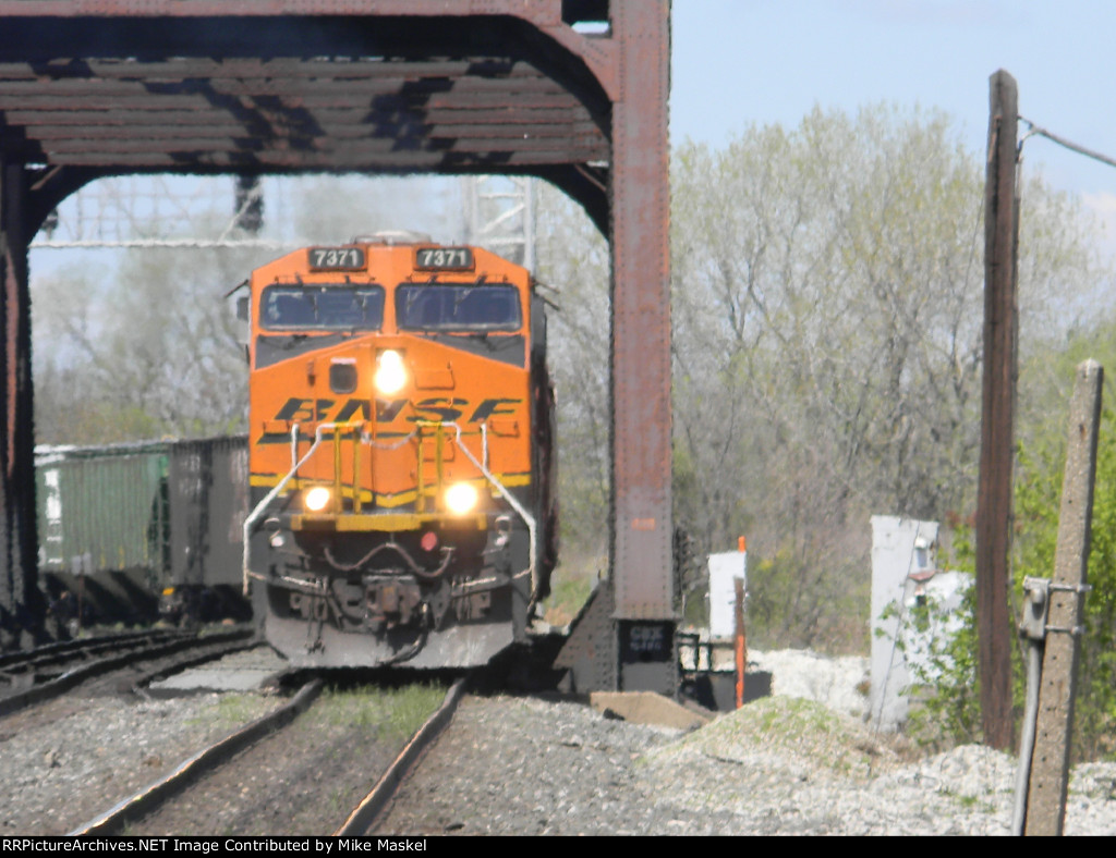 BNSF 7371